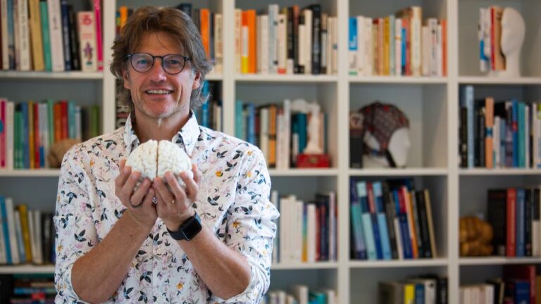 Wat is een maagbreuk en hoe kan je het krijgen? - Gezond.be