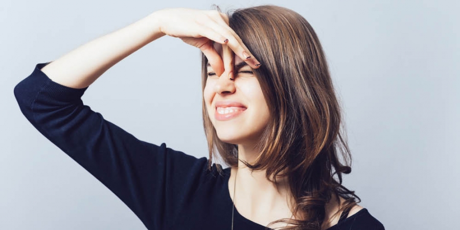 4 argumenten waarom stinkende scheten inhaleren gezond is! - Gezond.be