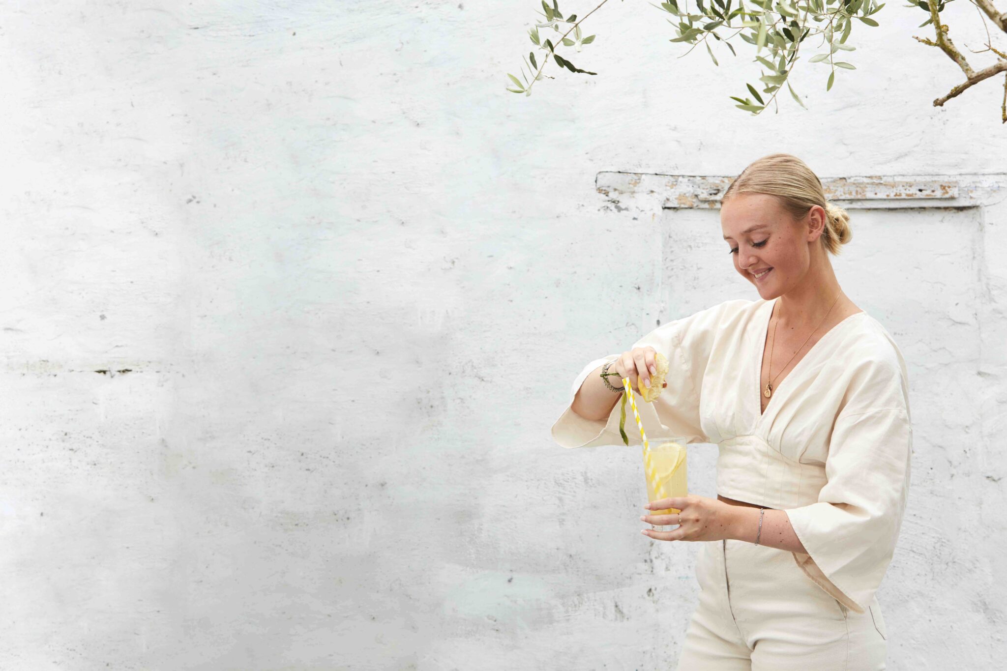 Ontdek "Super Simpel": het nieuwe kookboek van Pascale Naessens.